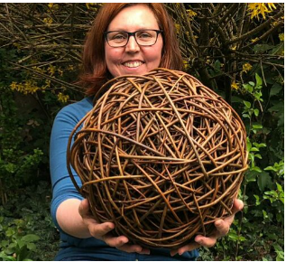HOW TO WEAVE A WILLOW SPHERE
